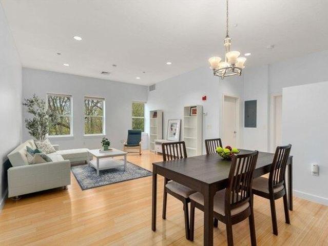 condo with 1 bedroom, Boston MA ES104570011
