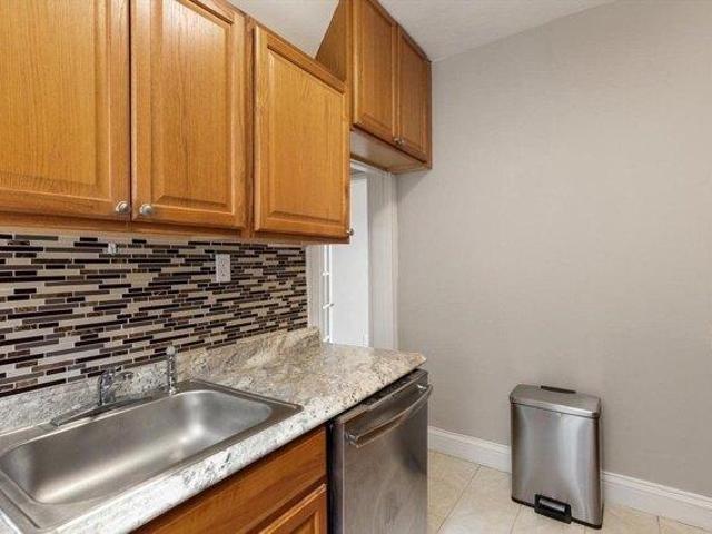 condo with 1 bedroom, Boston MA ES104811953