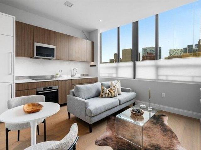 condo with 1 bedroom, Boston MA ES104833011