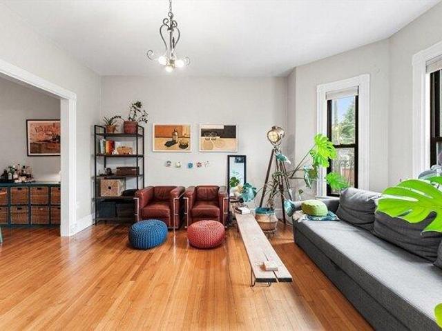 condo with 1 bedroom, Boston MA ES104835800