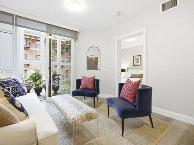 condo with 1 bedroom, Boston MA ES104836220