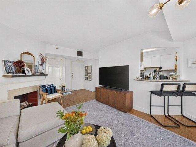 condo with 1 bedroom, Boston MA ES104849039