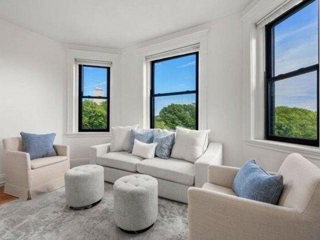 condo with 1 bedroom, Boston MA ES104853625