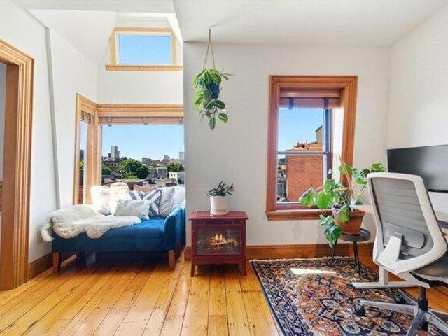 condo with 1 bedroom, Boston MA ES104853070