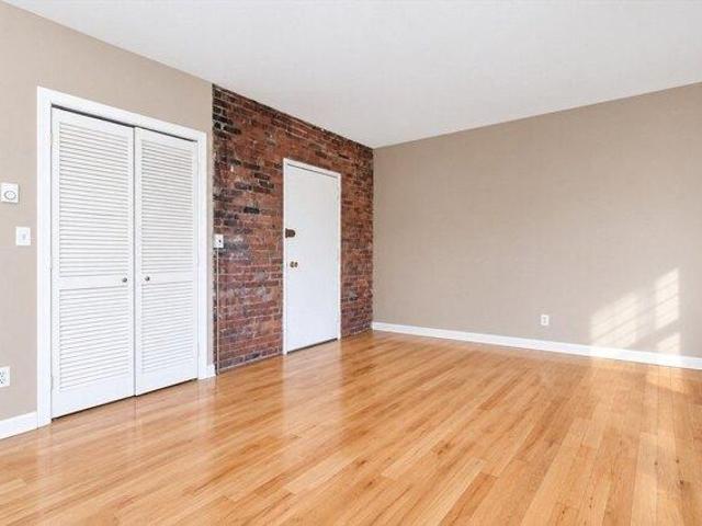 condo with 1 bedroom, Boston MA ES104907215