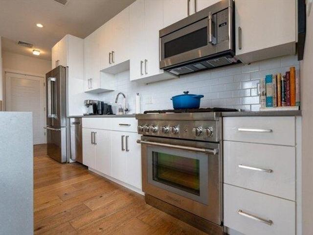 condo with 1 bedroom, Boston MA ES104042404