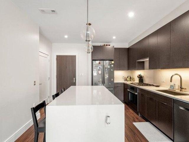 condo with 1 bedroom, Boston MA ES104042395