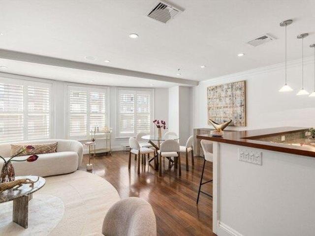 condo with 1 bedroom, Boston MA ES104116769