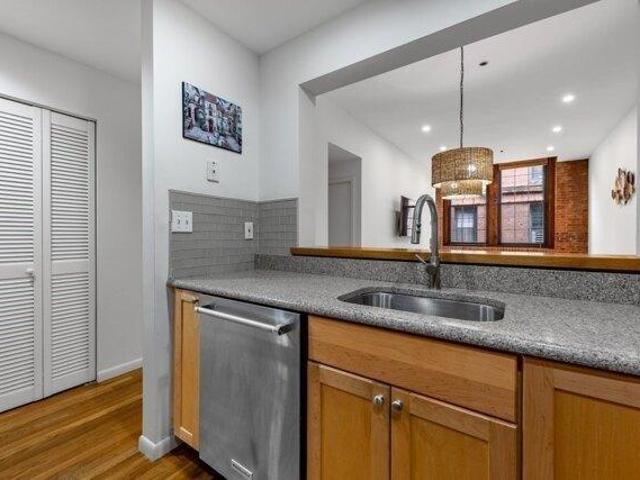 condo with 1 bedroom, Boston MA ES104232878