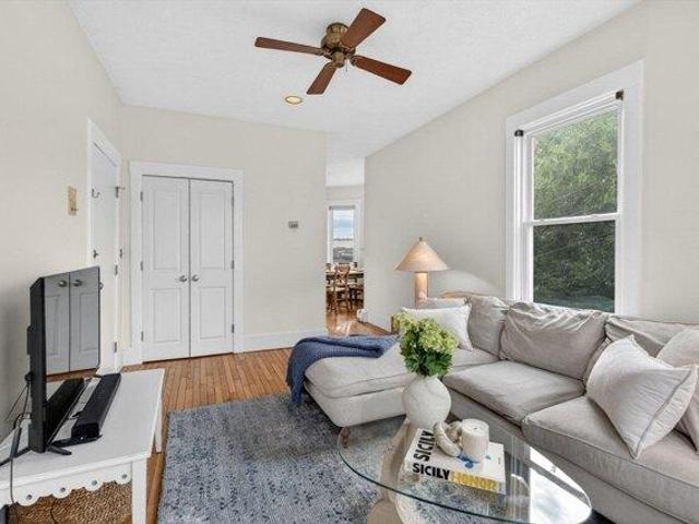 condo with 1 bedroom, Boston MA ES104295614