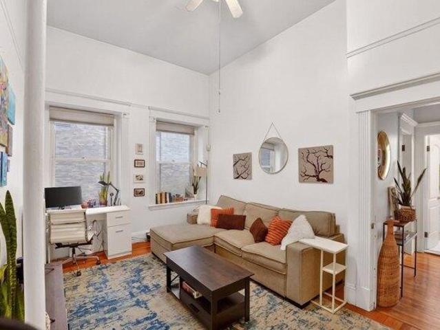 condo with 1 bedroom, Boston MA ES105416696