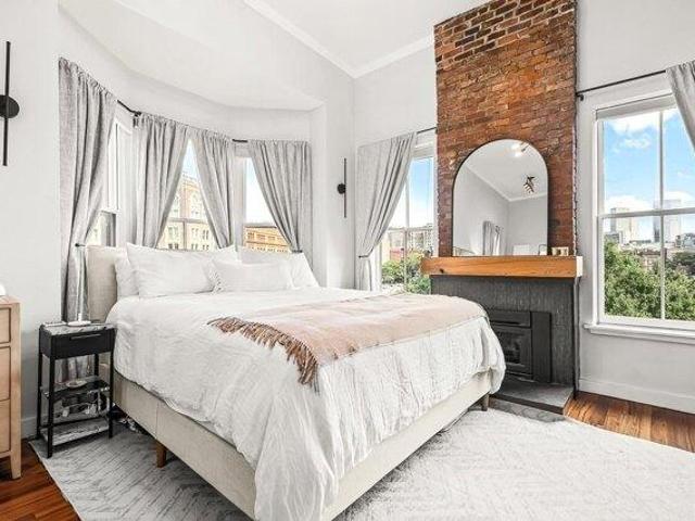 condo with 1 bedroom, Boston MA ES105423850