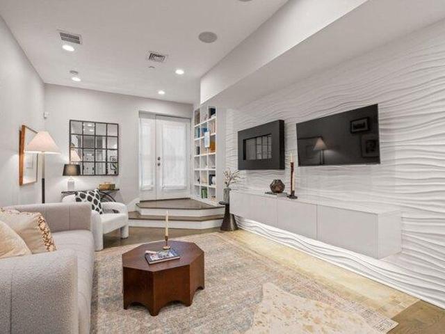 condo with 1 bedroom, Boston MA ES105442884