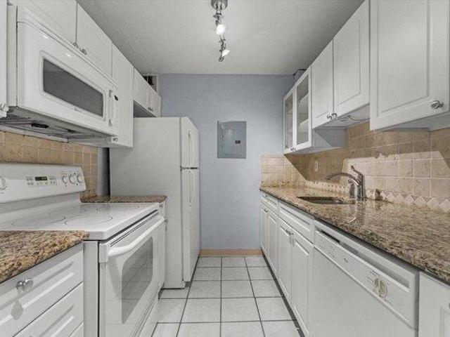 condo with 1 bedroom, Boston MA ES105516469