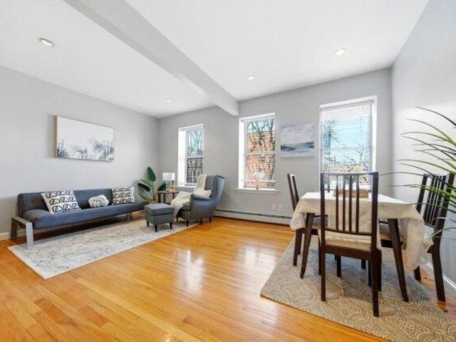 condo with 1 bedroom, Boston MA ES105549900