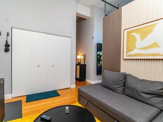 condo with 1 bedroom, Boston MA ES105040821