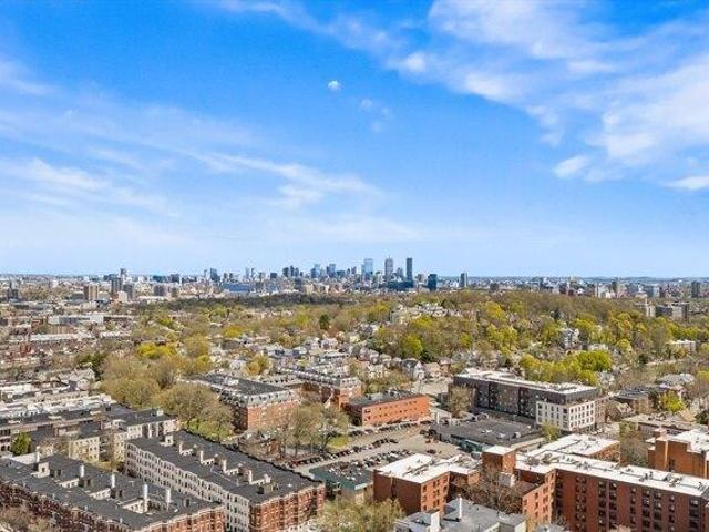 condo with 1 bedroom, Boston MA ES105080971