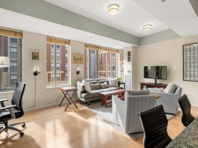 condo with 1 bedroom, Boston MA ES105081327