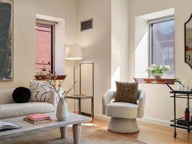 condo with 1 bedroom, Boston MA ES105082862
