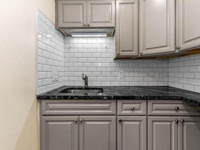 condo with 1 bedroom, Boston MA ES105093605