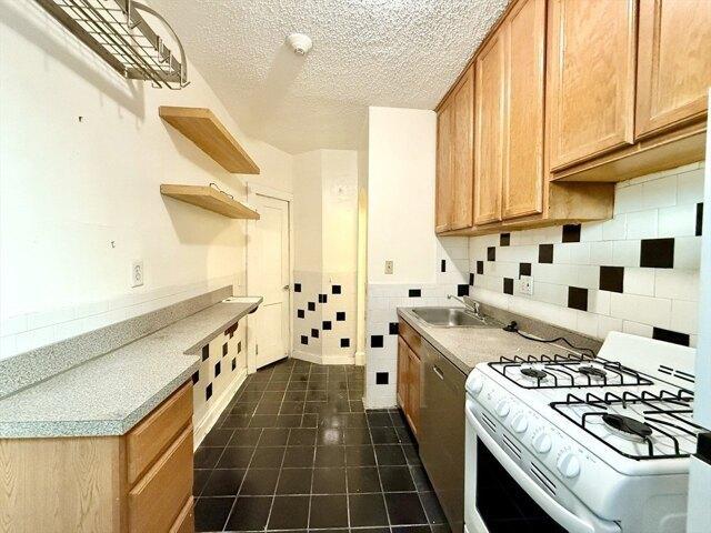 condo with 1 bedroom, Boston MA ES105114914