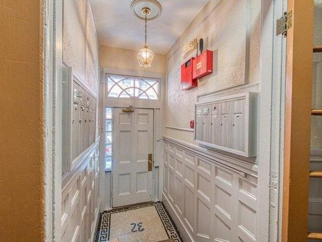 condo with 1 bedroom, Boston MA ES105114926