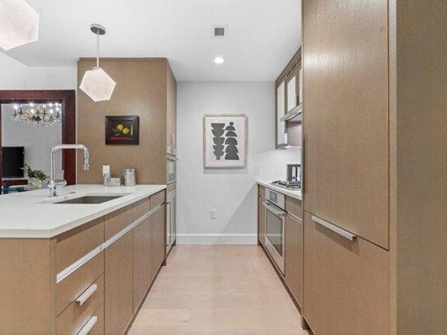 condo with 1 bedroom, Boston MA ES105126772