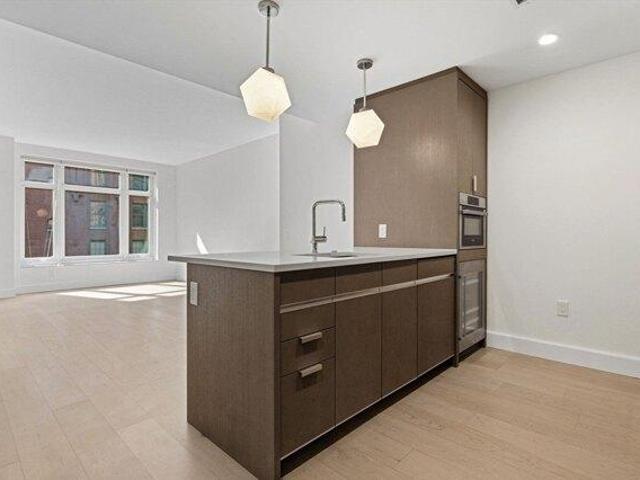 condo with 1 bedroom, Boston MA ES105126069