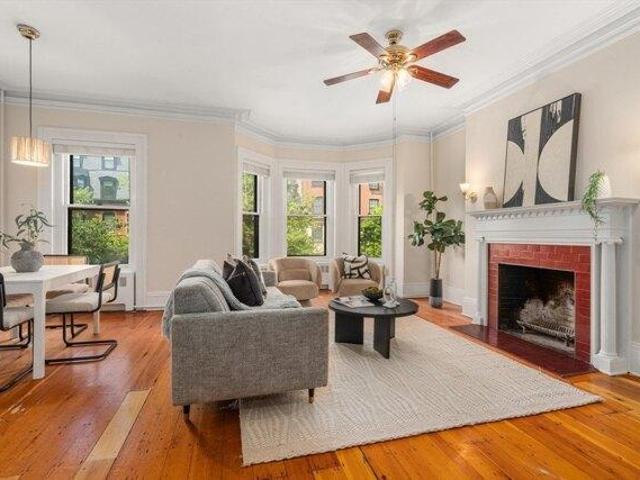 condo with 1 bedroom, Boston MA ES105192942