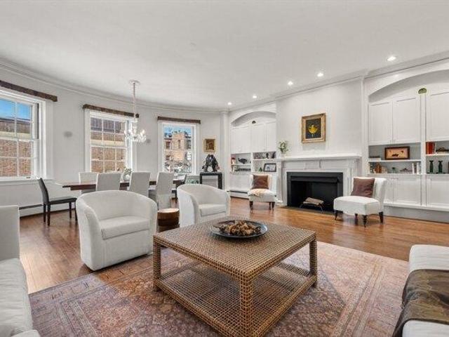 condo with 1 bedroom, Boston MA ES105229715