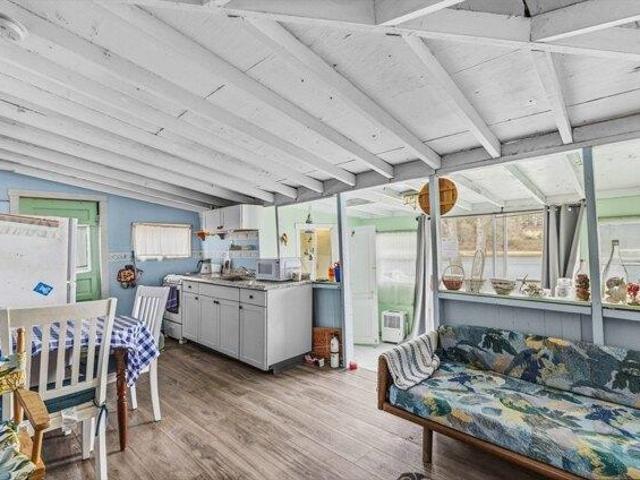 condo with 1 bedroom, Bourne MA ES103035399