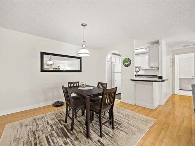 condo with 1 bedroom, Brockton MA DS102342798