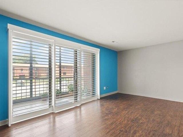 condo with 1 bedroom, Brockton MA ES104809879