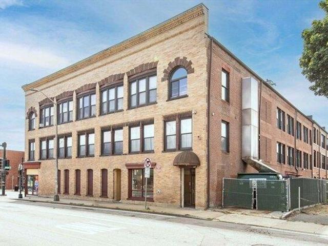 condo with 1 bedroom, Brockton MA ES105079686