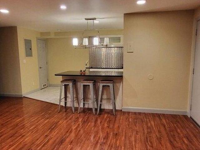 condo with 1 bedroom, Brockton MA ES105229089