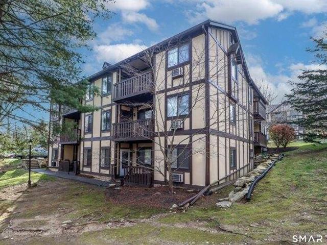 condo with 1 bedroom, Brookfield CT DS102729438