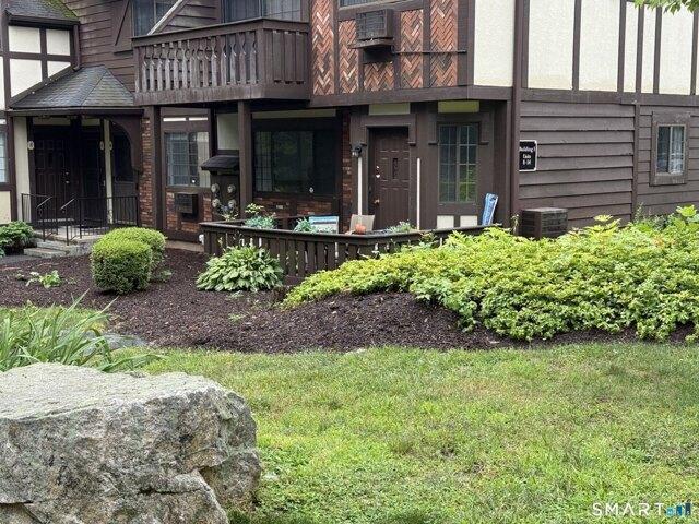 condo with 1 bedroom, Brookfield CT ES104151643