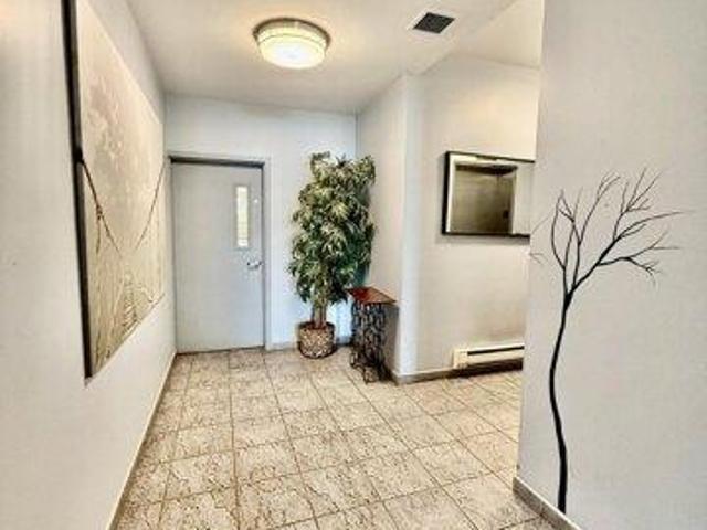 condo with 1 bedroom, Brooklyn NY DLS101780854