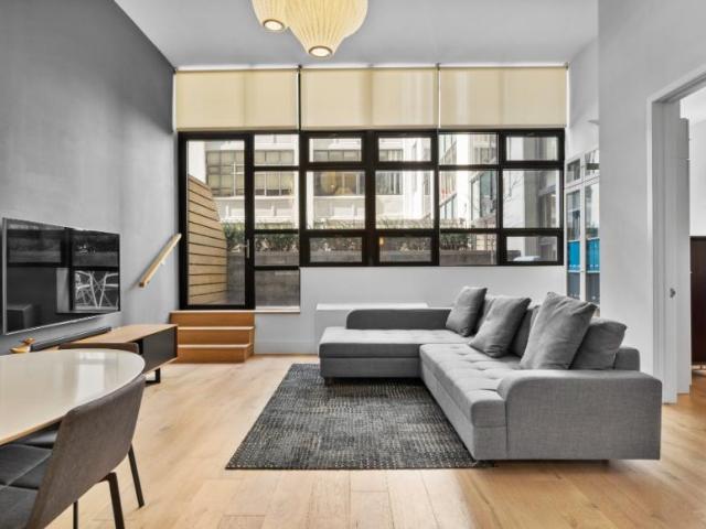 condo with 1 bedroom, Brooklyn NY DS101665446