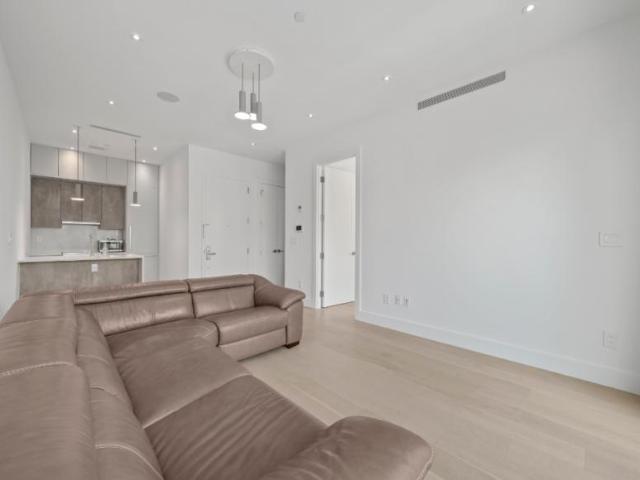 condo with 1 bedroom, Brooklyn NY DS104892911