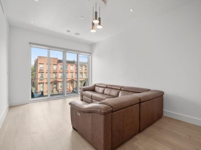 condo with 1 bedroom, Brooklyn NY ES104892911