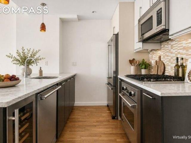 condo with 1 bedroom, Brooklyn NY ES104922220