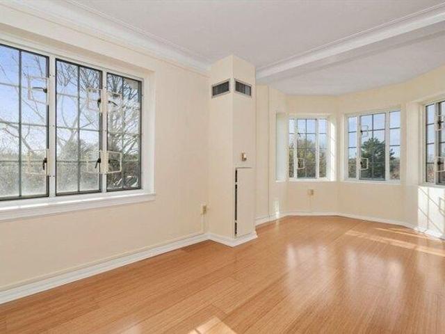 condo with 1 bedroom, Brookline MA DLS102668339