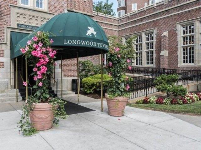 condo with 1 bedroom, Brookline MA DLS102707776