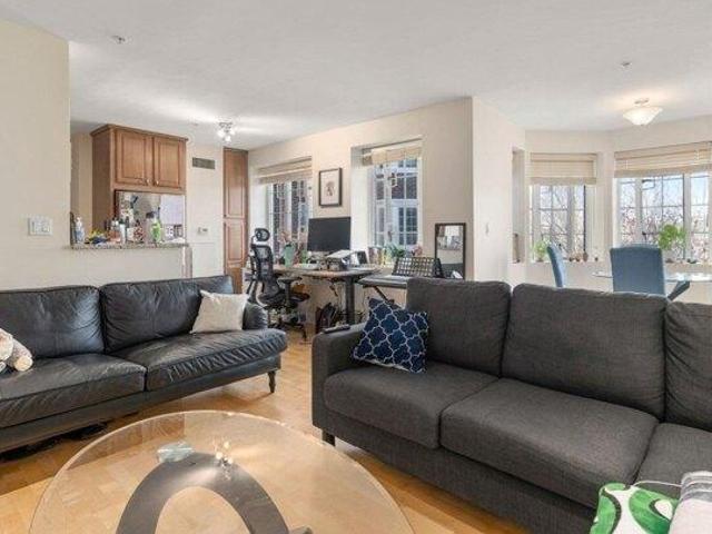 condo with 1 bedroom, Brookline MA DS102728502