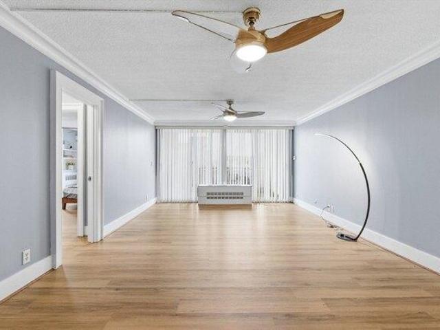 condo with 1 bedroom, Brookline MA DS102062420