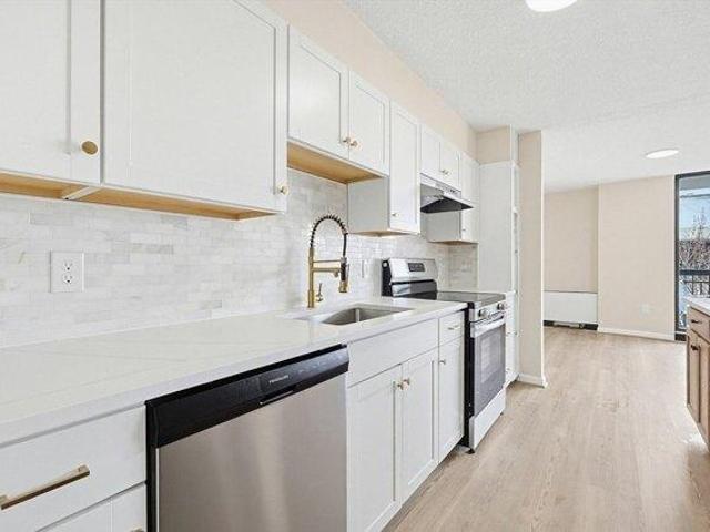 condo with 1 bedroom, Brookline MA DS102119896