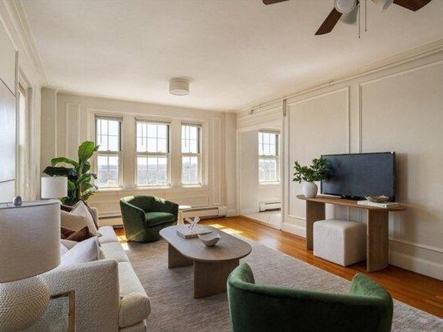 condo with 1 bedroom, Brookline MA DS102343069
