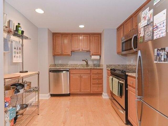 condo with 1 bedroom, Brookline MA DS103851768