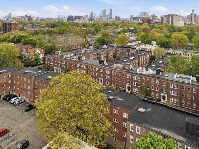 condo with 1 bedroom, Brookline MA DS104407966